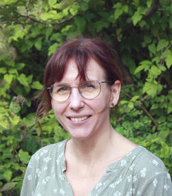 Lisa Scheunemann • Emmy Noether Research Group • Department of Biology ...